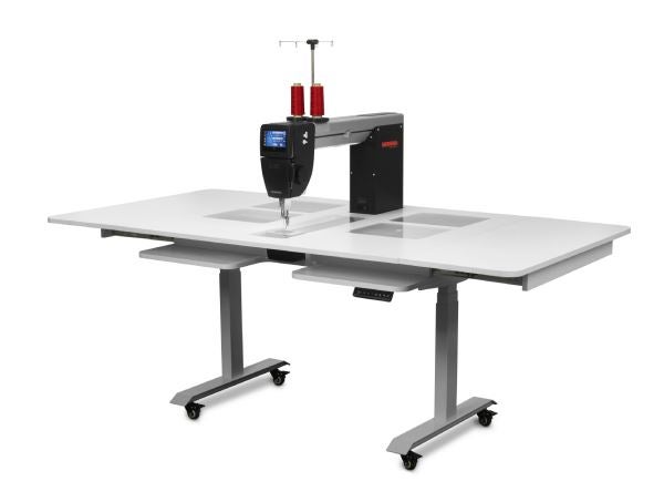 BERNINA Q20 on Electric Lift Table | Patchwork Nabiac Online